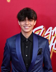 Hunter Jones | Rotten Tomatoes