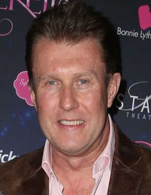 Peter Overton - Rotten Tomatoes