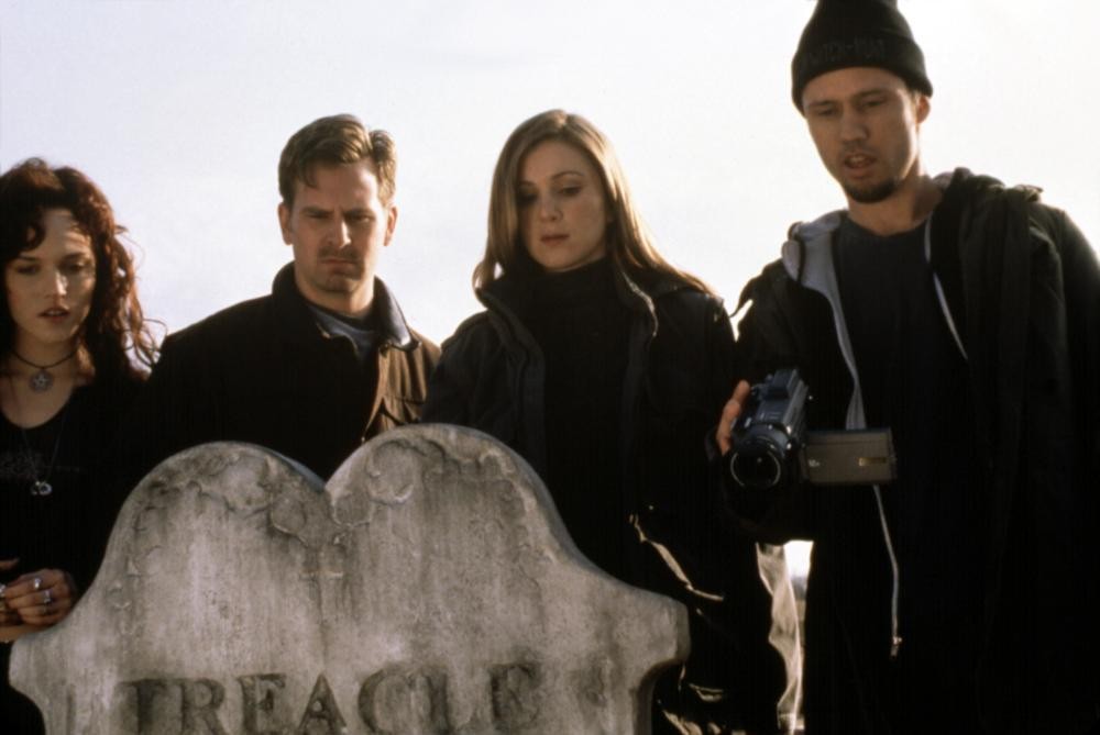 Stephen Barker Turner Shirtless