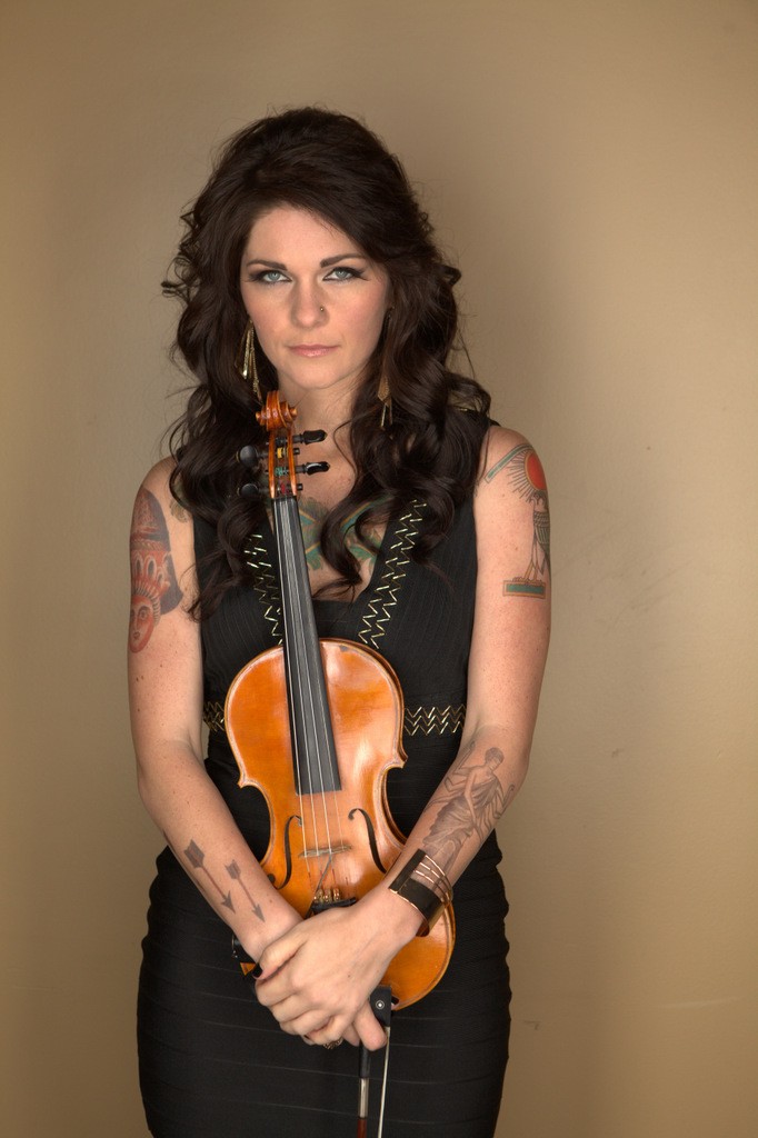 Caitlin Nicol-Thomas - Rotten Tomatoes