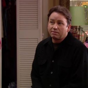 8 Simple Rules: Season 1, Episode 9 - Rotten Tomatoes