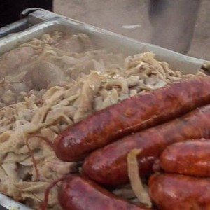 Bizarre Foods: Season 2, Episode 7 - Rotten Tomatoes