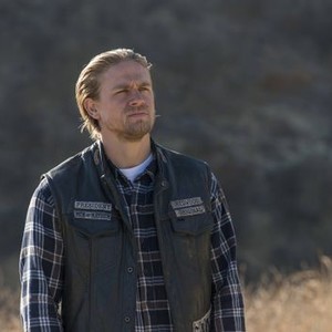 Charlie Hunnam - Rotten Tomatoes