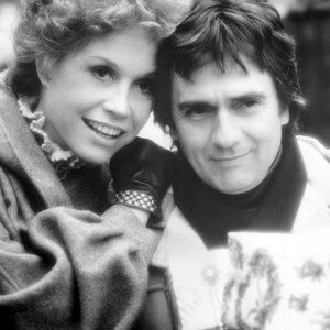 Six Weeks - Rotten Tomatoes