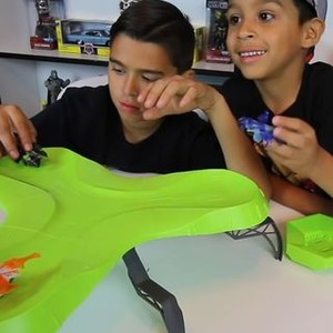 Damian & Deion in Motion: Season 4, Episode 77 - Rotten Tomatoes