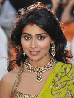 shriya saran