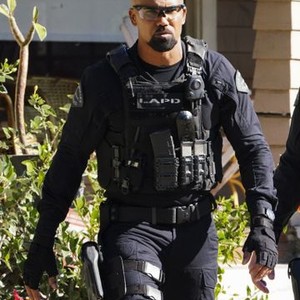 S.W.A.T.: Season 2, Episode 11 - Rotten Tomatoes