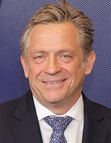 Adam Somner - Rotten Tomatoes