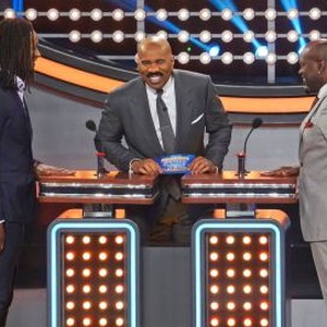 Celebrity Family Feud: Season 4, Episode 8 - Rotten Tomatoes