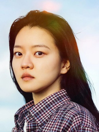 Myoung Kim's Instagram, Twitter & Facebook on IDCrawl