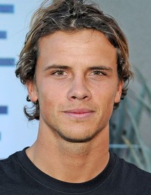 Julian Wilson | Rotten Tomatoes