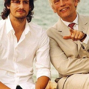 The Dancer Upstairs (2002) - Rotten Tomatoes