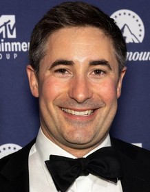 Jonathan Swan | Rotten Tomatoes