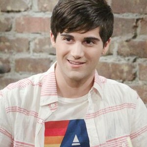 Max Ehrich - Rotten Tomatoes