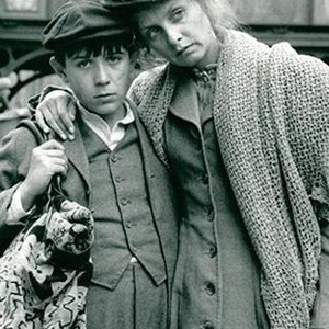 Young Charlie Chaplin - Rotten Tomatoes