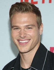Matthew Noszka | Rotten Tomatoes