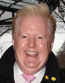 Julian Simmons - Rotten Tomatoes