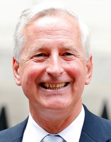 Hugo Vickers - Rotten Tomatoes