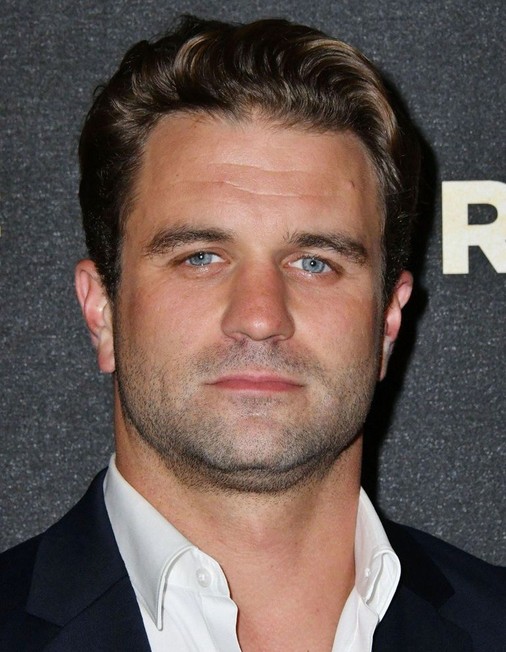 Milo Gibson - Rotten Tomatoes