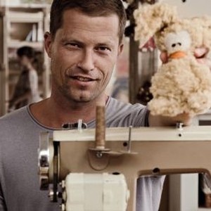 Rabbit Without Ears 2 - Rotten Tomatoes