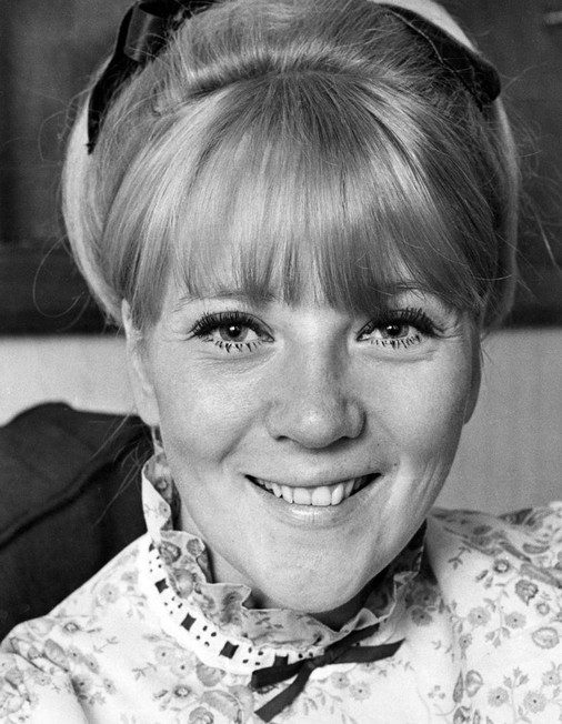 Julia Foster - Rotten Tomatoes