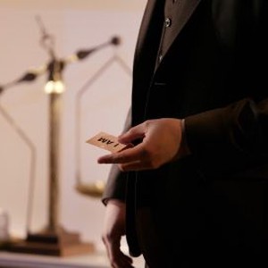 Derek DelGaudio's In & of Itself - Rotten Tomatoes