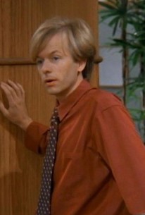 Just Shoot Me: Season 1, Episode 2 - Rotten Tomatoes