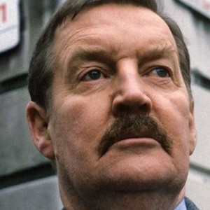 Rotten Tomatoes: Movies | TV Shows | Movie Trailers | Reviews - Rotten ...