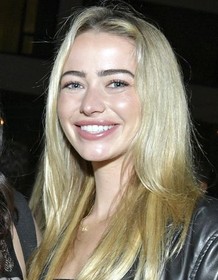 Elizabeth Weber - Rotten Tomatoes