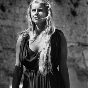 Taryn Power - Rotten Tomatoes