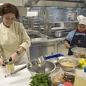 Lisa Fernandes - Rotten Tomatoes