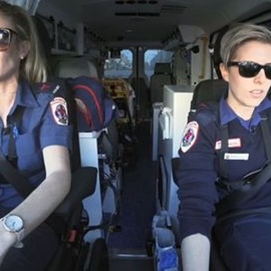 Paramedics: Season 1, Episode 5 - Rotten Tomatoes