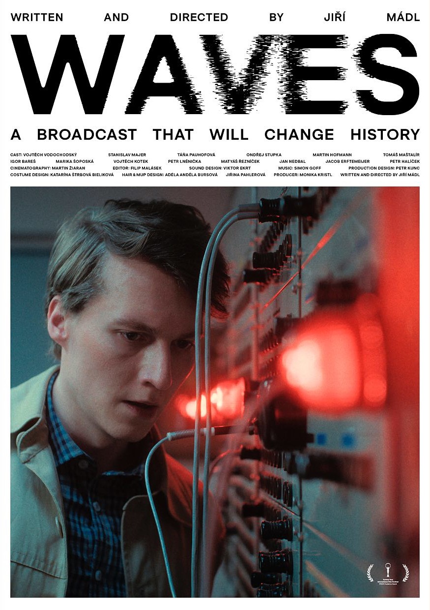 Waves Pictures | Rotten Tomatoes