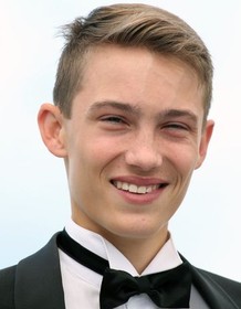 Alex van Dyk | Rotten Tomatoes