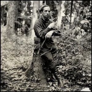 Four Winters: A Story of Jewish Partisan Resistance and Bravery in WWII - Rotten Tomatoes