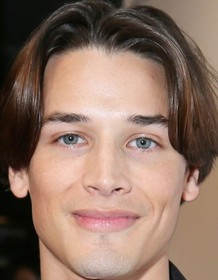 Andrew Gray - Rotten Tomatoes