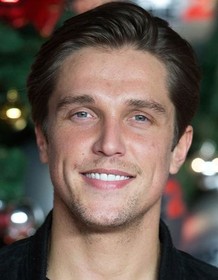 Lewis Bloor | Rotten Tomatoes