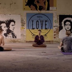 Chasing the Present - Rotten Tomatoes