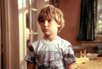 Jesse James Actor Boy Josie Totah's Jessie Casting As Stuart Photos