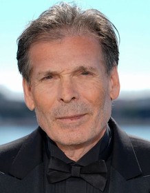 Robert Gillings | Rotten Tomatoes