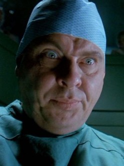 Giggles Larry Drake Dr Dr. Giggles (1992) | Horror Ghouls