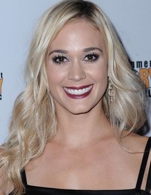 Lauren Compton | Rotten Tomatoes