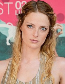 Anna Manuelli - Rotten Tomatoes