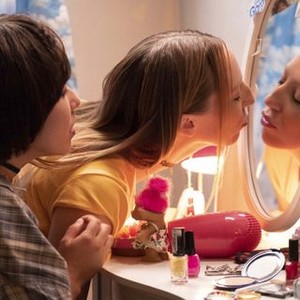 PEN15 - Rotten Tomatoes