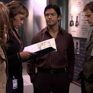 1-800-Missing: Season 3, Episode 4 - Rotten Tomatoes