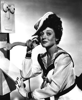 Beatrice Kay Actress Actress Playing Princess Beatrice In A Very Royal