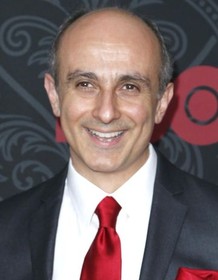 Stephen DeRosa | Rotten Tomatoes