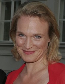 Susanne Schlenzig | Rotten Tomatoes