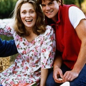 A Family Divided - Rotten Tomatoes