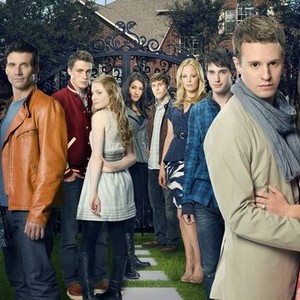 The Gates - Rotten Tomatoes